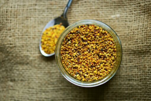 Wat zijn bijenpollen en hoe gebruik je ze? - Voordeelkruiden